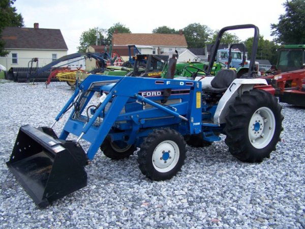 188: Ford 1920 Tractor with Loader