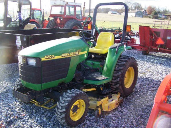 John Deere 4200 4x4 Compact Tractor, Belly Mower