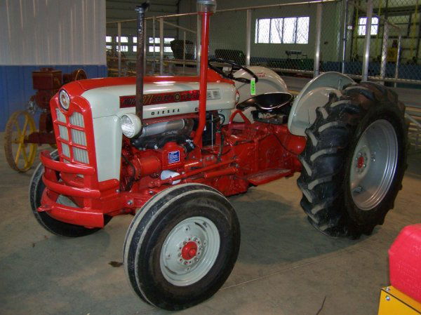 Ford 871 Diesel Antique Tractor Select O Speed