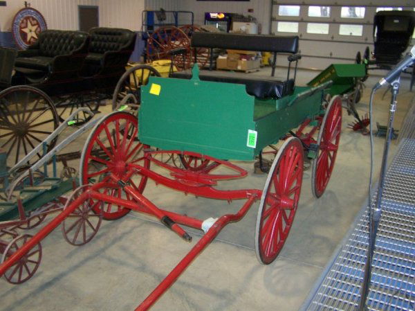 112: Buck Board Wagon with Rubber Wheels