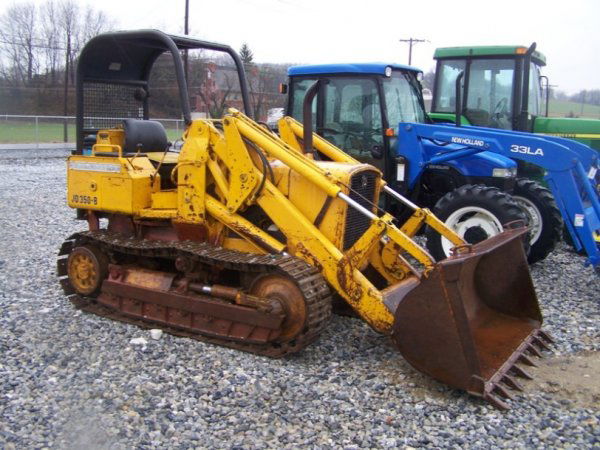 741: John Deere 350 B Crawler Loader, OROPS