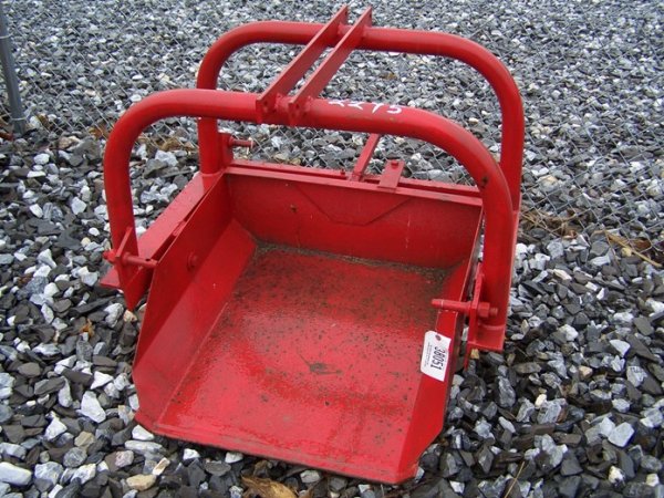 29: 3pt Dirt Scoop for Tractors with Trip Dump