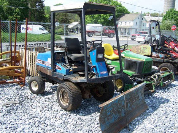 Ford CM274 4x4 Front Cut Tractor, Diesel - May 12, 2008 | G.W. McGrew ...