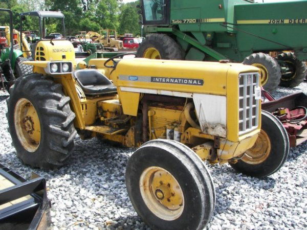 1129: International 2500 Series A Utility Tractor