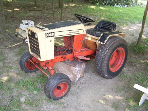 1974 Case 444 Golden Demonstrator Lawn Garden