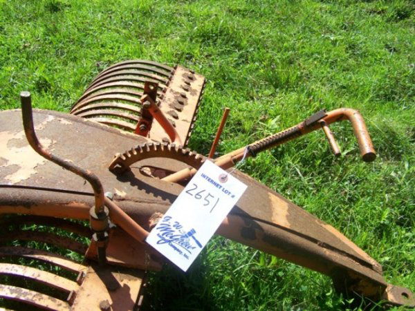 2651: Pull Type York Rake for Lawn and Garden Tractors : Lot 2651