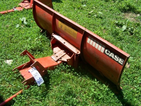 2673: Case J54 Blade for 400 Series Garden Tractors