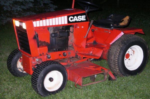 Nice Case 210 Lawn And Garden Tractor