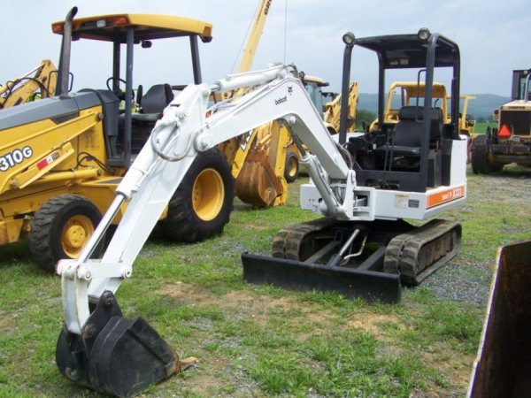 51: Bobcat X331 Mini Excavator OROPS