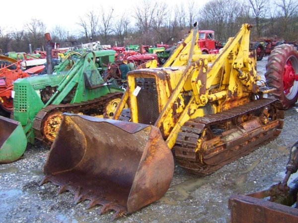 2184: JD 440 Antique Crawler Loader Tractor