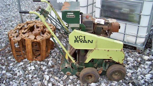 4018: Ryan Mataway Walk Behind Overseeder - Dec 08, 2008 | G.W. McGrew ...