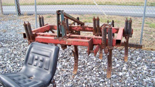 Brillion 7 Shank Chisel Plow For Tractors