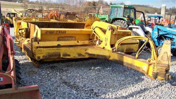 456: John Deere 1812C 12' Pull Type Scraper Dirt Pan