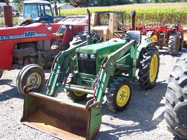 76: John Deere 750 Tractor w/4x4 & #67 Loader - Sep 12, 2005 | G.W ...