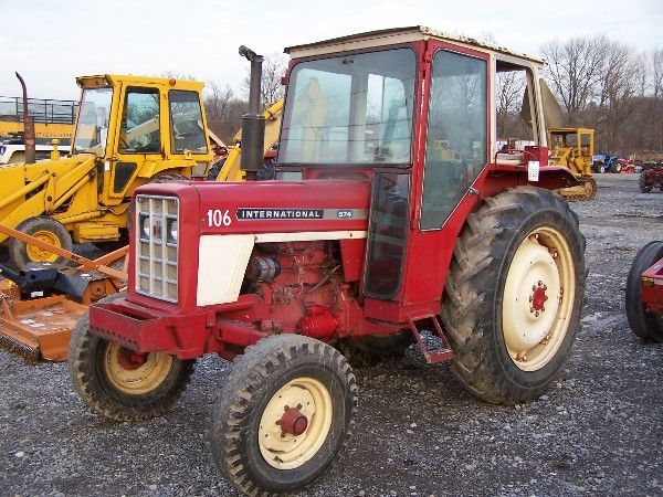 137: NICE INTERNATIONAL 574 TRACTOR W/ CAB!!! - Dec 12, 2005 | G.W ...