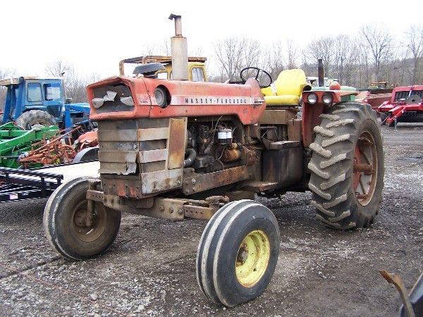 Massey Ferguson 1100 Diesel Farm Tractor