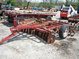 131: Nice 8ft International Transport Disc for Tractors