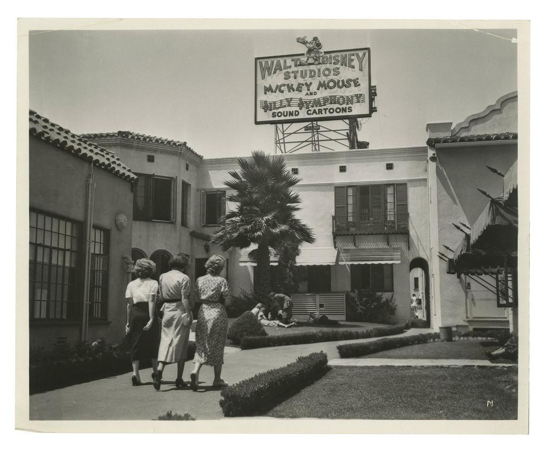 Walt Disney Hyperion Studios Publicity Photo. - Aug 31, 2019 | Van ...