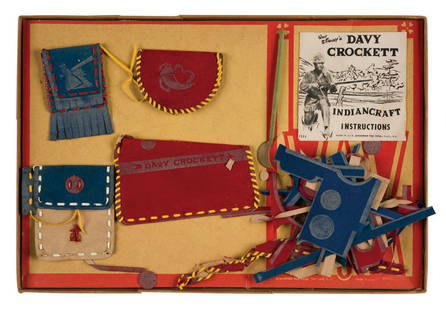 Walt Disney Davy Crockett Board Game