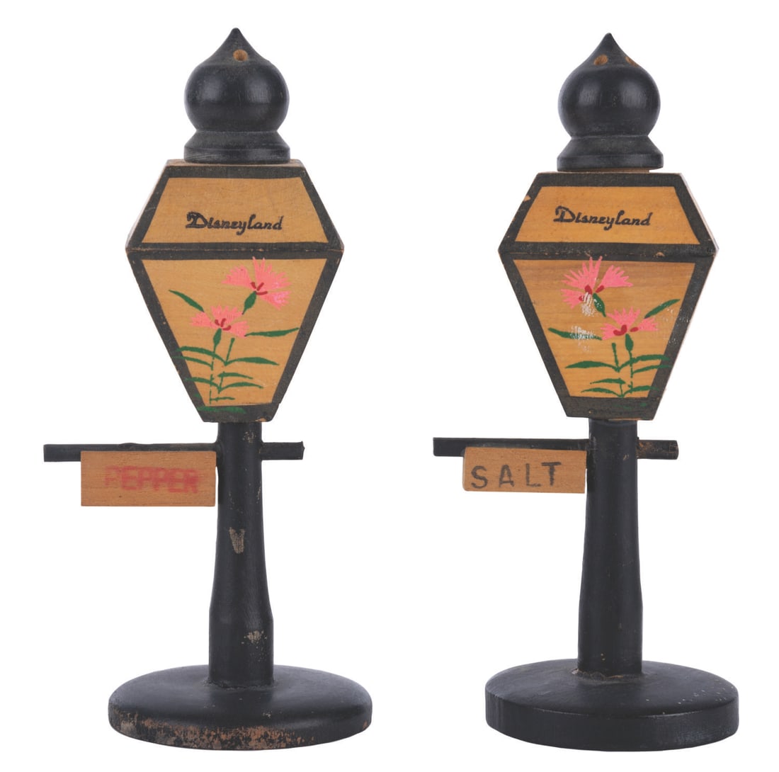 A Pair Of Disneyland Lamp Post Salt & Pepper Shakers. Auction