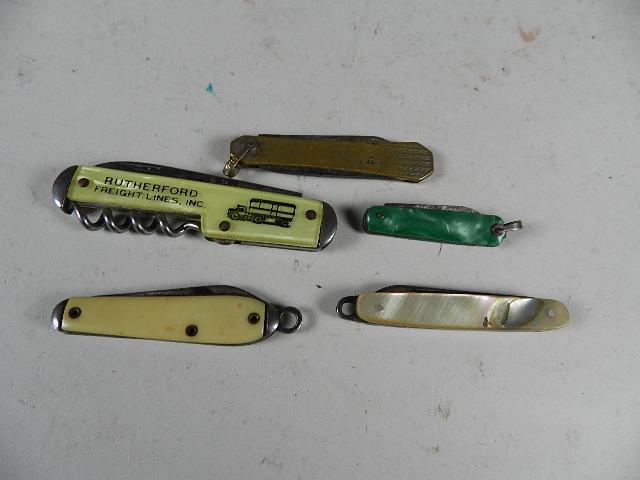 5 Miniature Pocket Knives