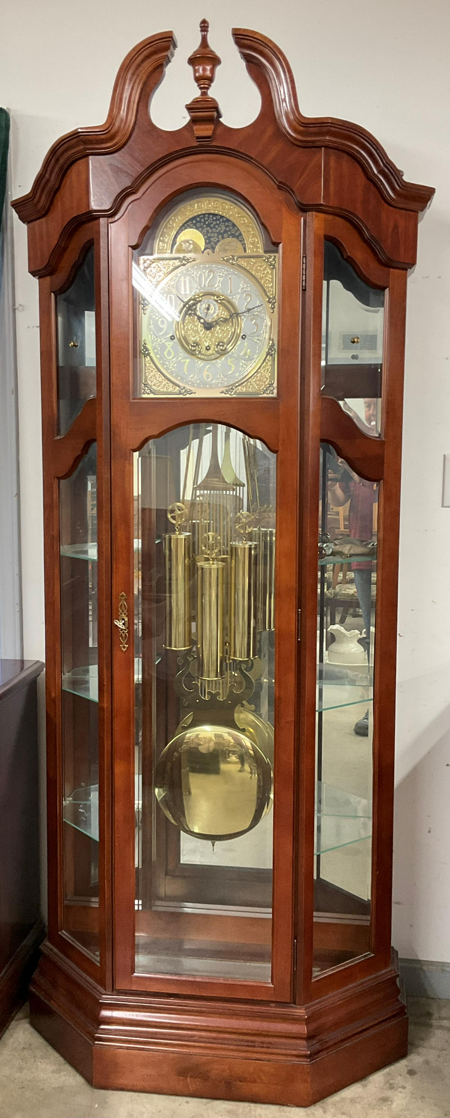 Ridgeway Grandfather Lighted Curio Clock Strikes On Quarter Hour Serial ...