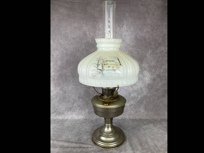 Aladdin Model 12 Oil Lamp