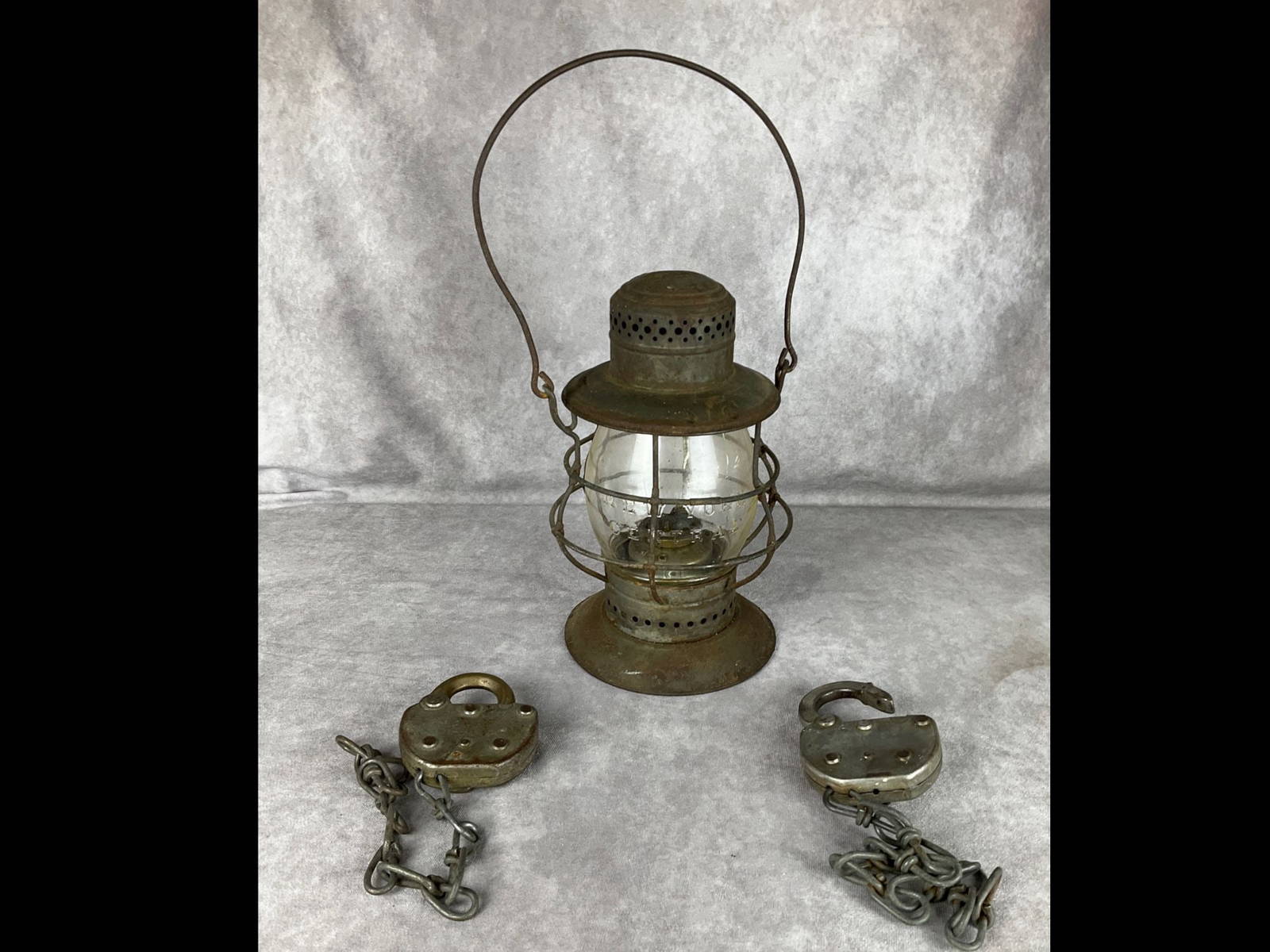 Railroad Lantern & Locks Auction