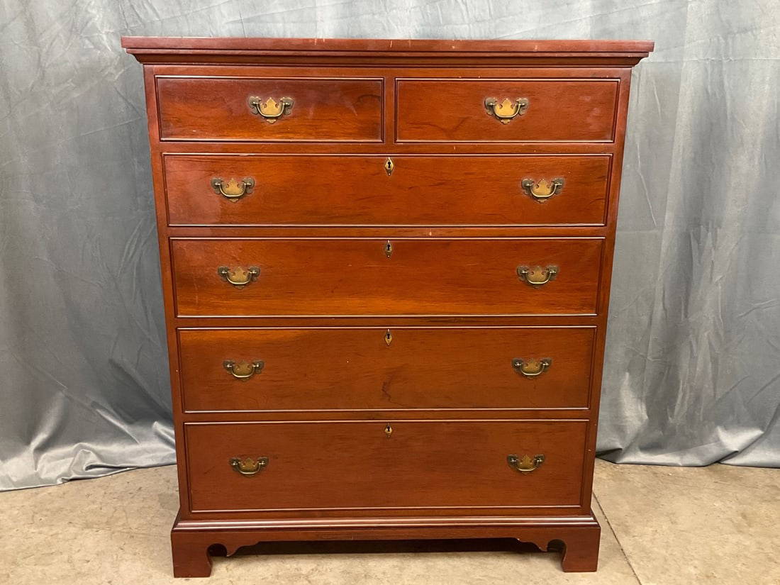 Craftique Mahogany Chest Of Drawers Auction