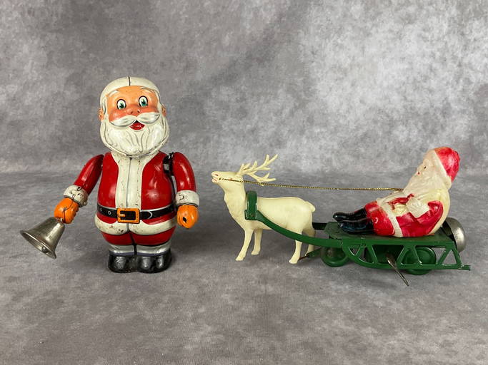 Vintage Wind Up Santa Claus Toys