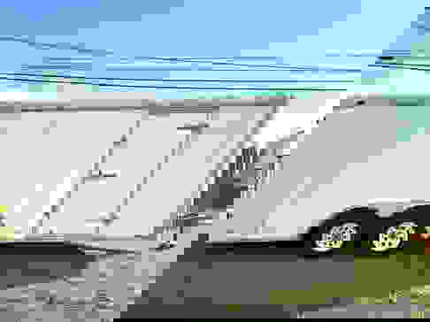 22 Ft Enclosed Cargo Trailer Auction