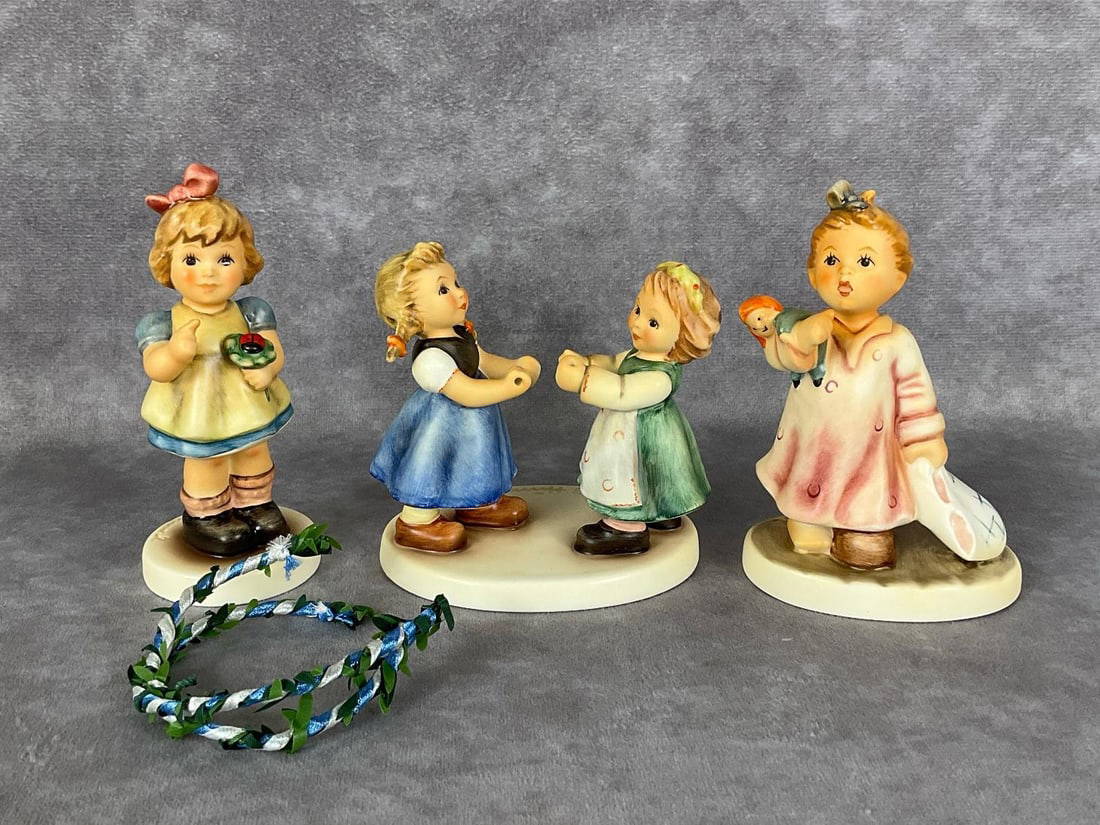 Three Tmk 10 Boxed Hummels Auction