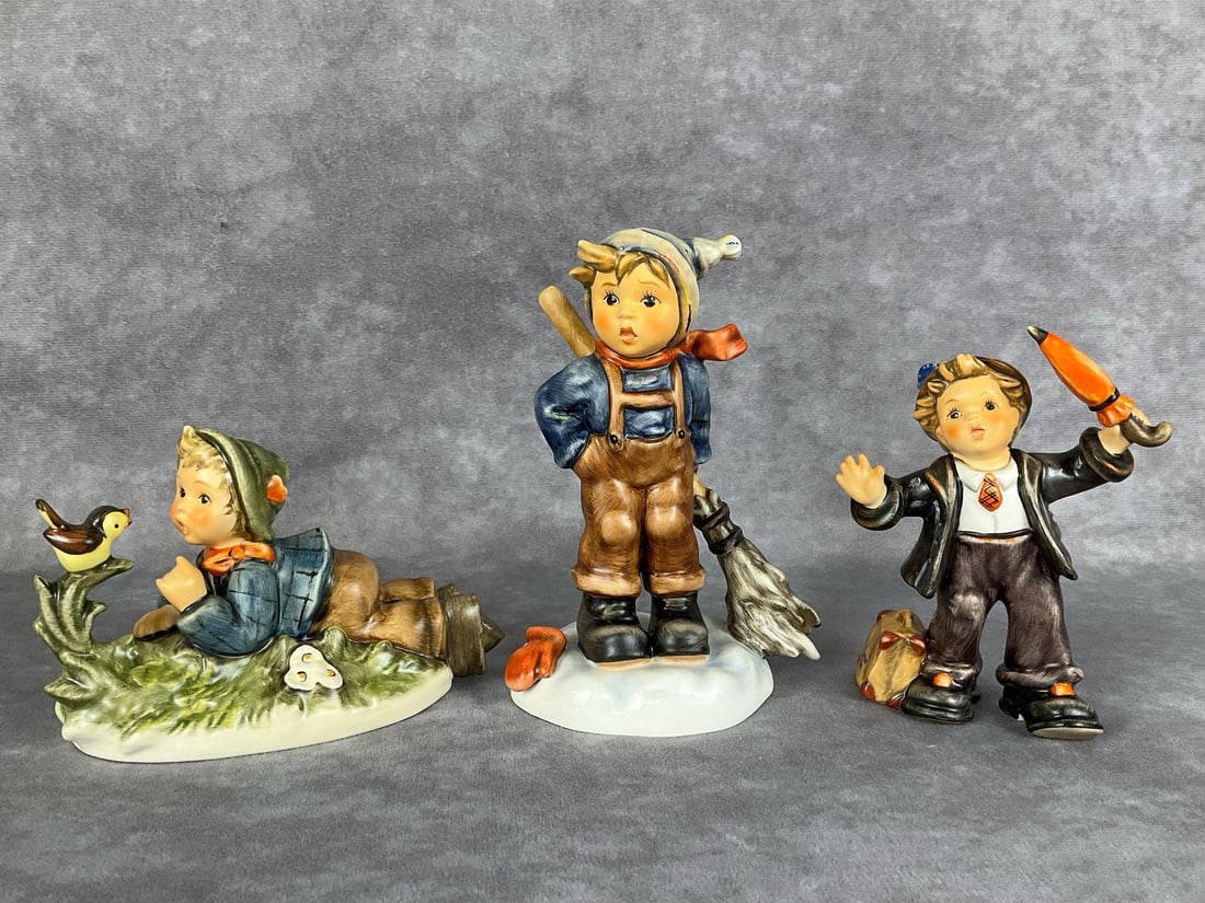 Three Tmk 8 Boxed Hummels Auction