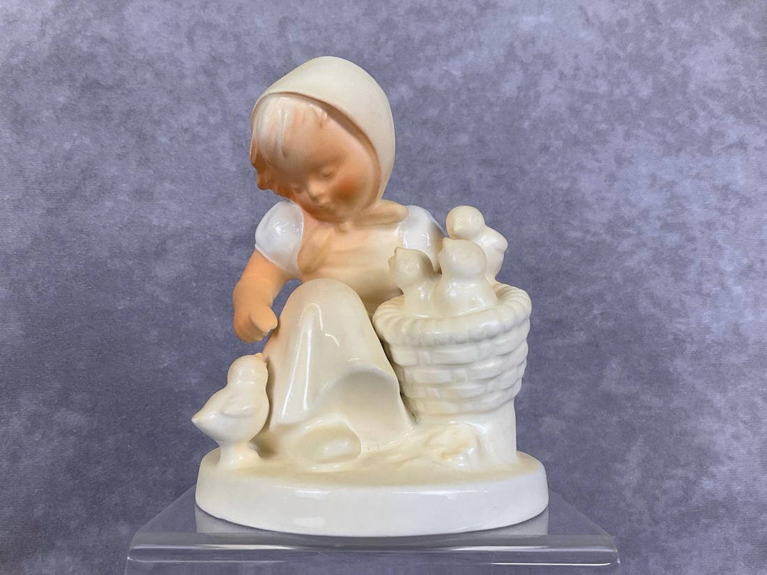 Chick Girl - Unfinished Auction