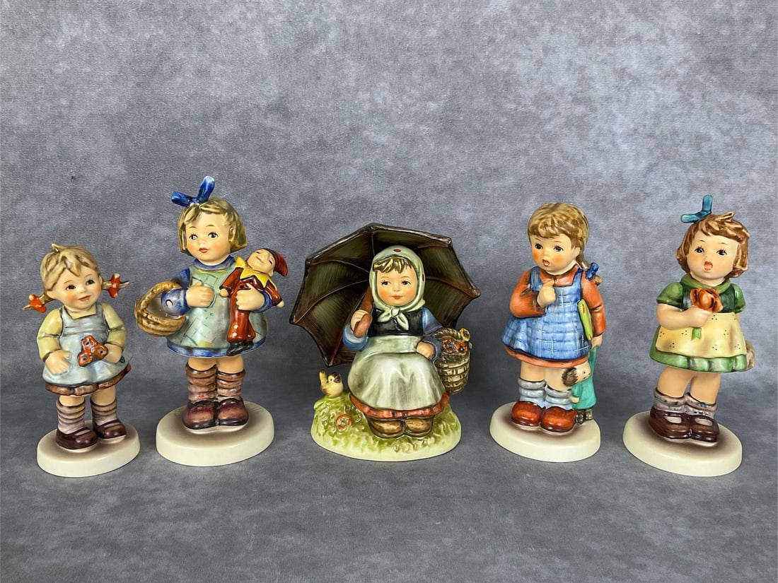 Five Tmk 6 Club Exclusive Hummels Auction