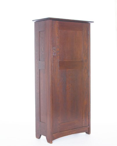 18: GUSTAV STICKLEY Wardrobe with a single, paneled doo