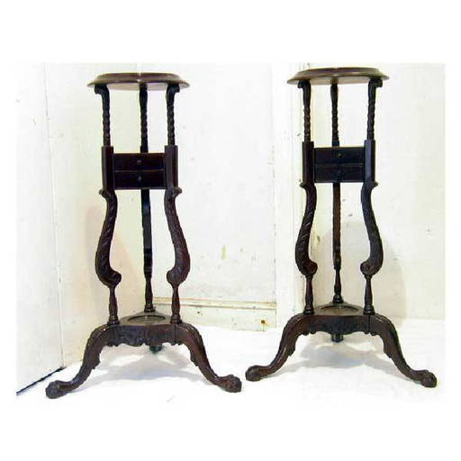 3280: Furniture - A pair of Georgian style mahogany wig - Nov 13, 2005 ...