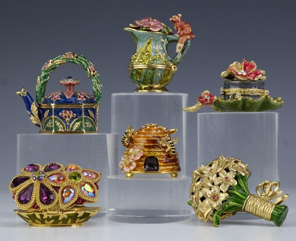 LOT 6 Jay Strongwater Estee Lauder Perfume Compact - Dec 11, 2019 ...