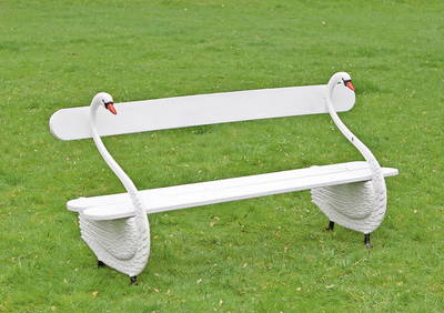 Regalia Cast Iron & Wood Garden Bench