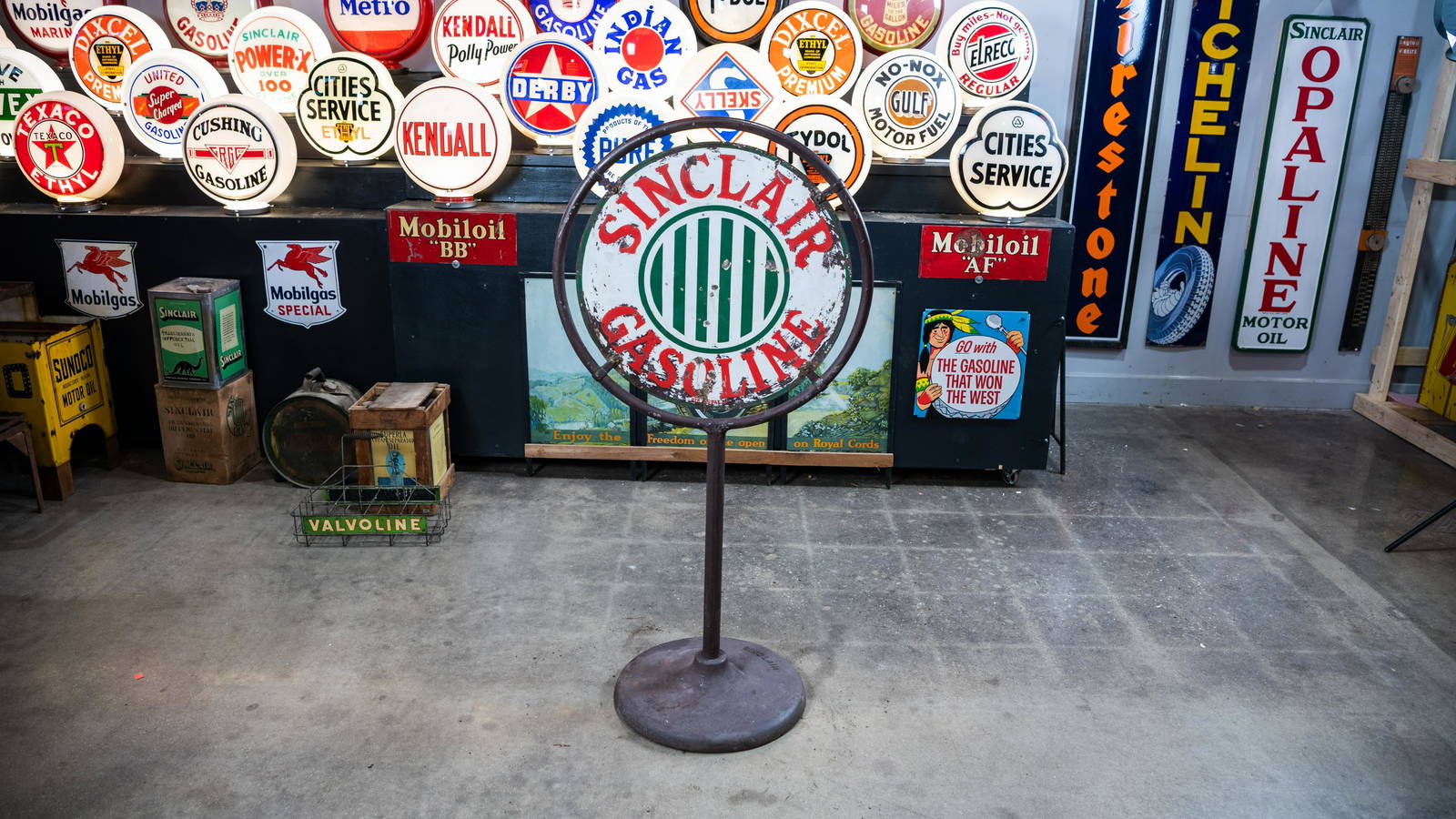 1930s Sinclair Gasoline Porcelain Lollipop Curb Sign Auction