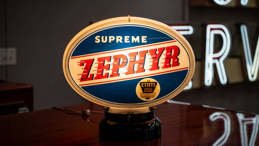 Supreme Zephyr Gas Pump Globe