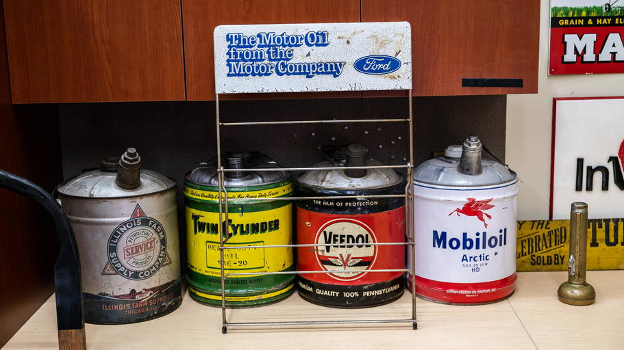 Ford Motor Oil Store Display