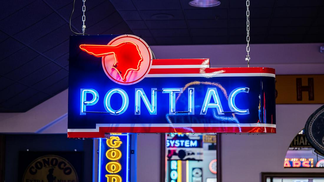 Pontiac Double-sided Bullnose Neon Sign Auction
