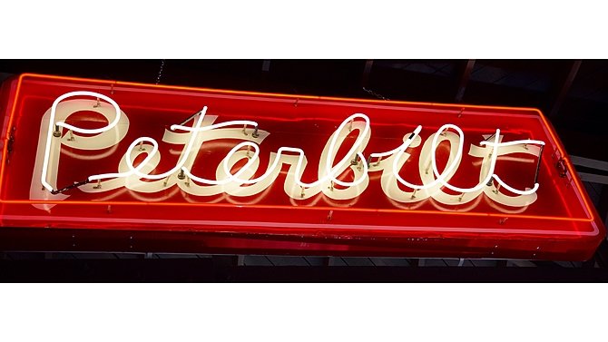 M70 - Peterbilt Neon Sign - Jan 18, 2016 | Mecum Auctions in Floriday
