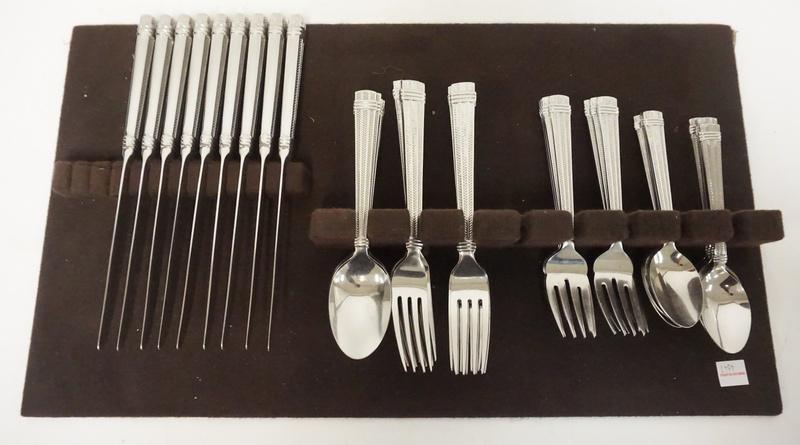 41 Piece Ralph Lauren Wainwright Flatware Set