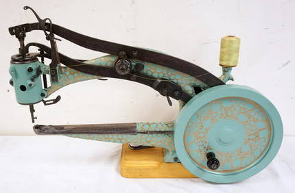 Singer Sewing Machine