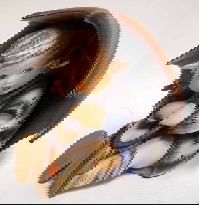 Large Hummel Umbrella Girl Auction