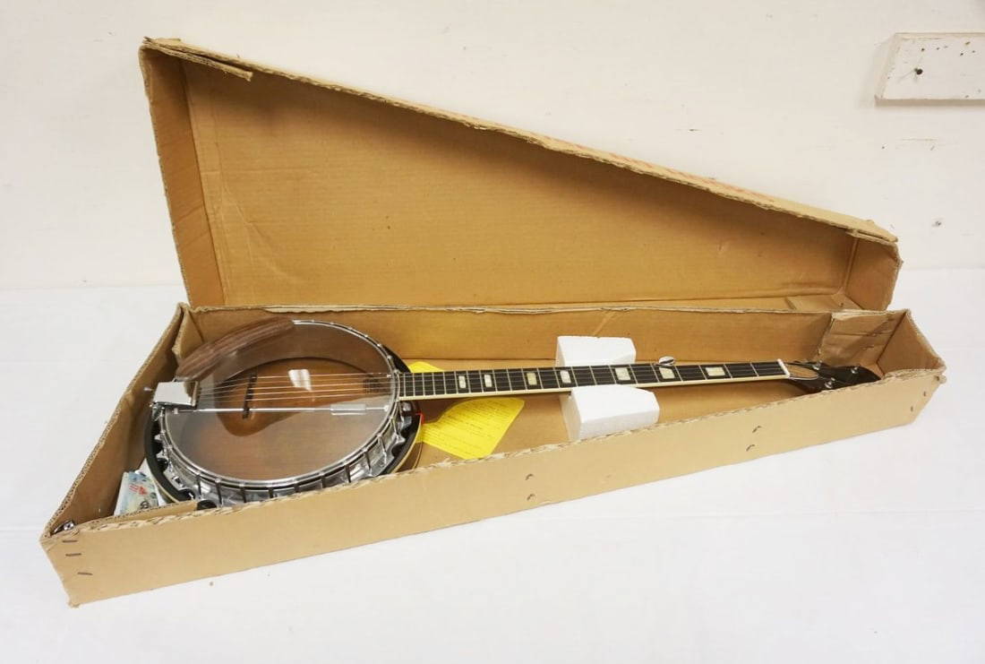 Harmony Marquis #409 5 String Banjo Auction