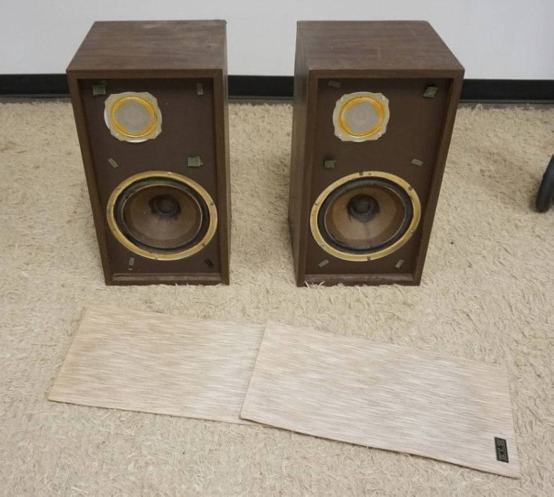 Klh Model Six Speakers - Jul 11, 2025 | Dennis Auction Service, Inc. In Nj