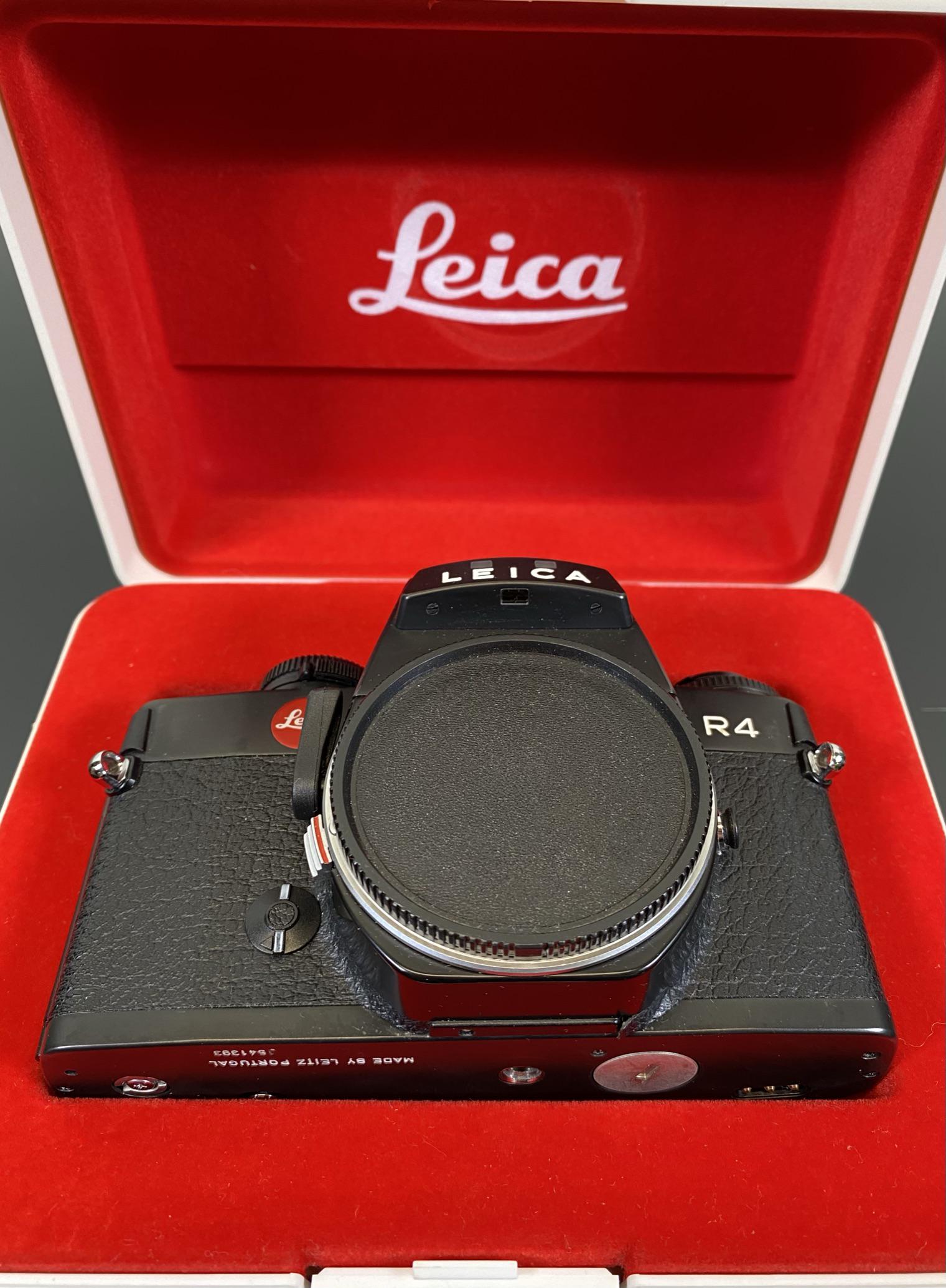 Leica R4 Camera